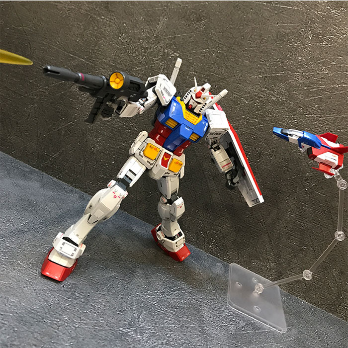 Review [MG] RX-78-2 Gundam Ver.3.0 - GundamNesia