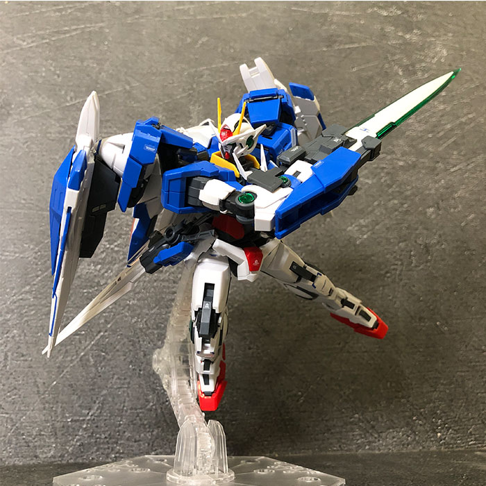 Review [RG] 00 Raiser Gundam - GundamNesia