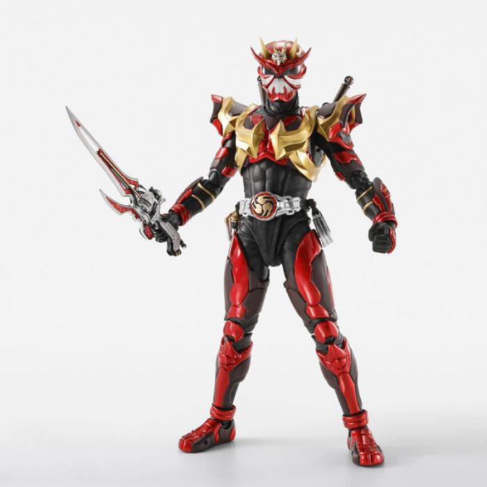 [SHF] Kamen Rider Armed Hibiki (PBandai) | GundamNesia